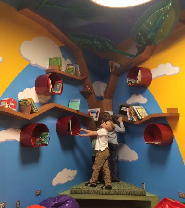 Tree Bookshelf - Exhibit Farm: The Leader in Agricultural Exhibits and ...