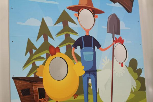 Perfect Poultry-Themed Pictures: A Chicken Photo Op - Exhibit Farm: The ...